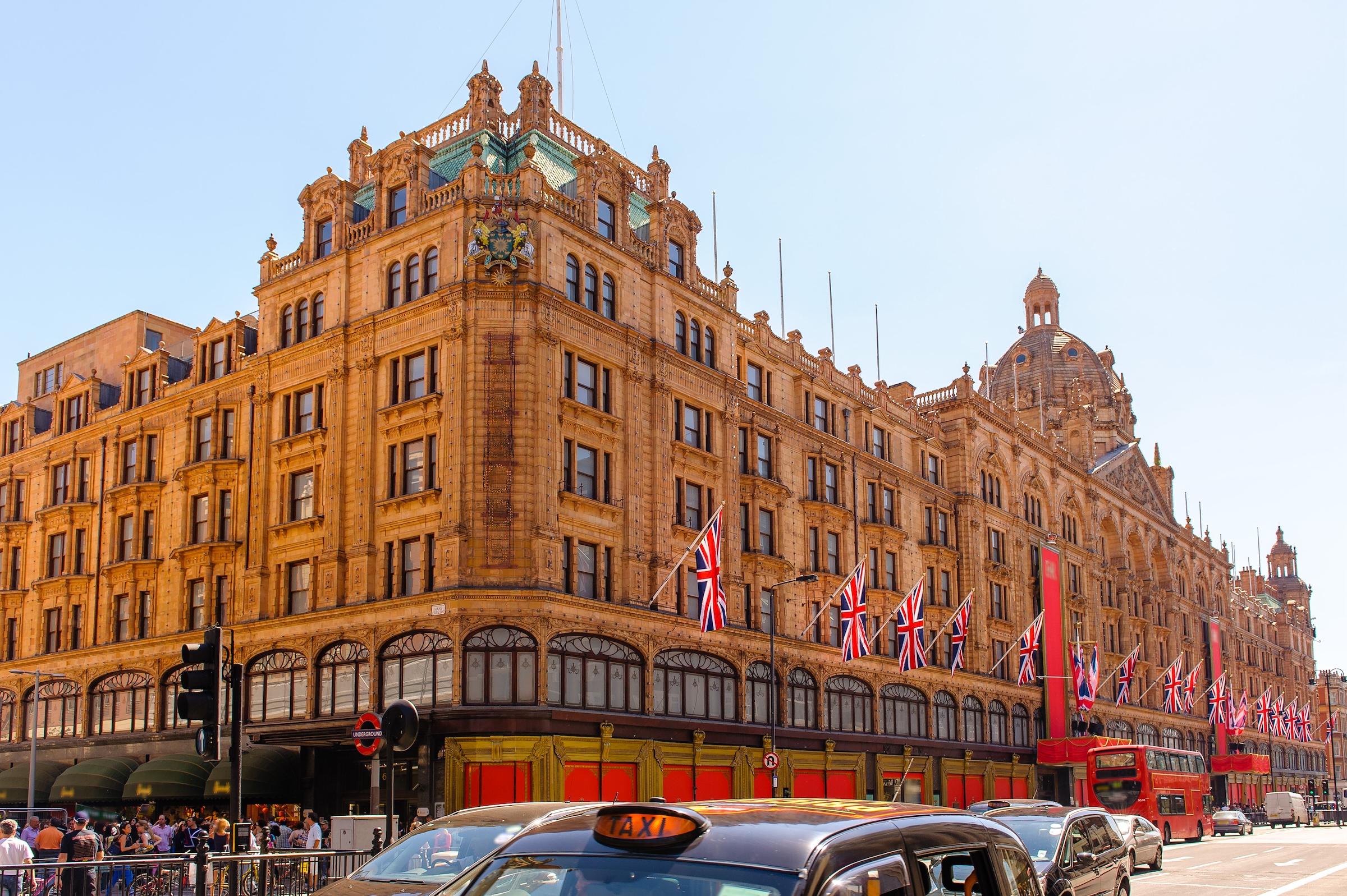 Harrods | Travel Guide